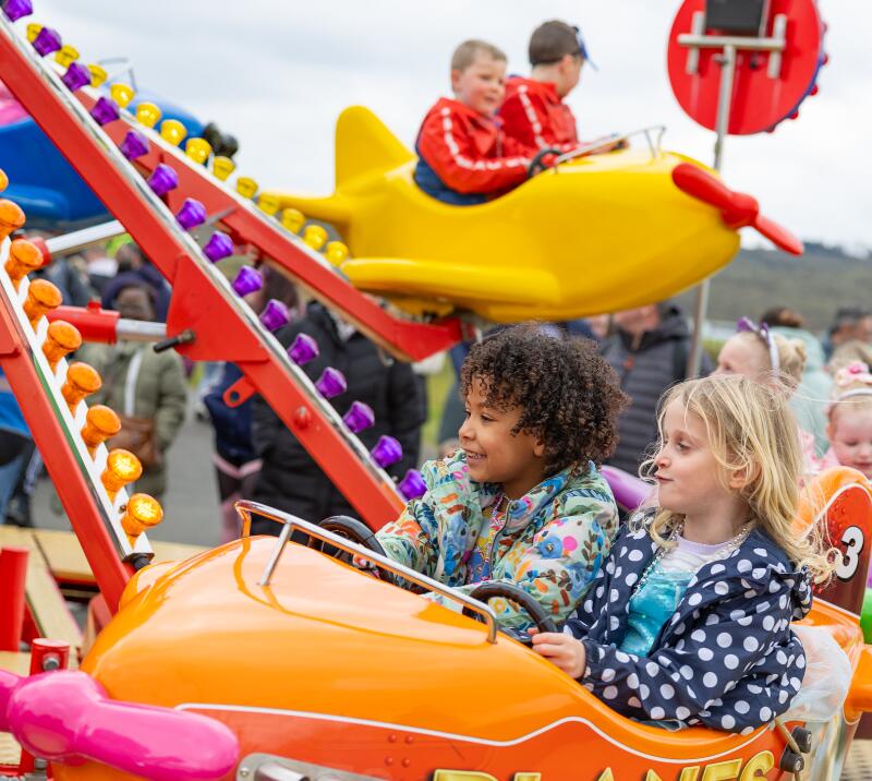 Family Fun Days | Popular Events | Uttoxeter Racecourse